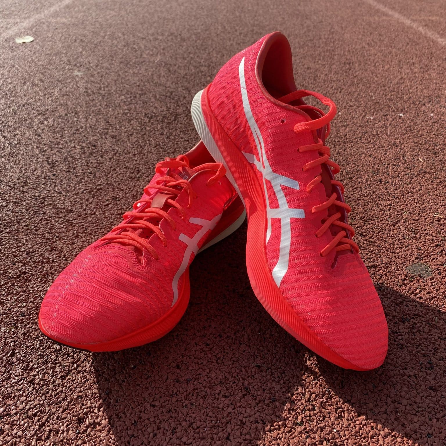 Asics Metaspeed LD - Spikeless spikes? Can they work? | Meta Endurance